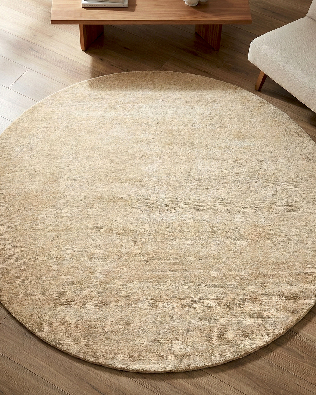 Aura De Luxe Round Carpet Gold – CarpetLive